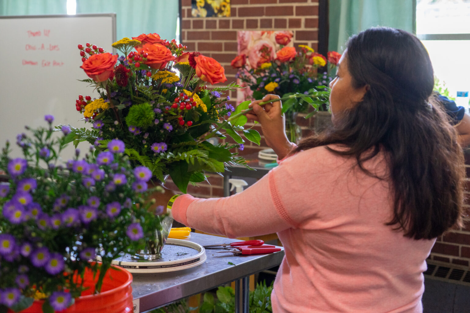 Floral Design School - Halls Atlanta Wholesale Florist Inc.